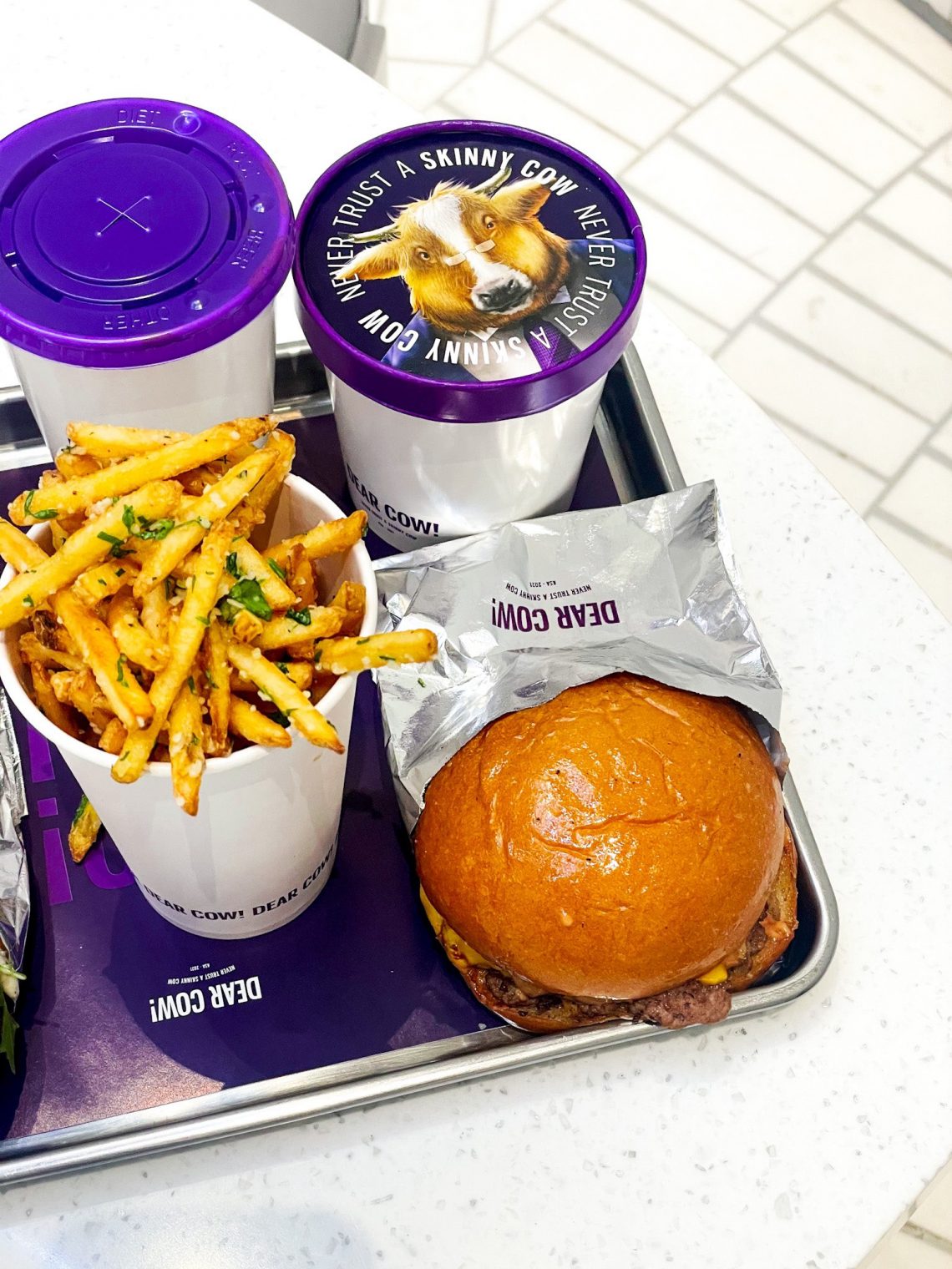 مطعم دير كاو DEAR COW الرياض (الأسعار+ المنيو+ الموقع) - كافيهات و ...