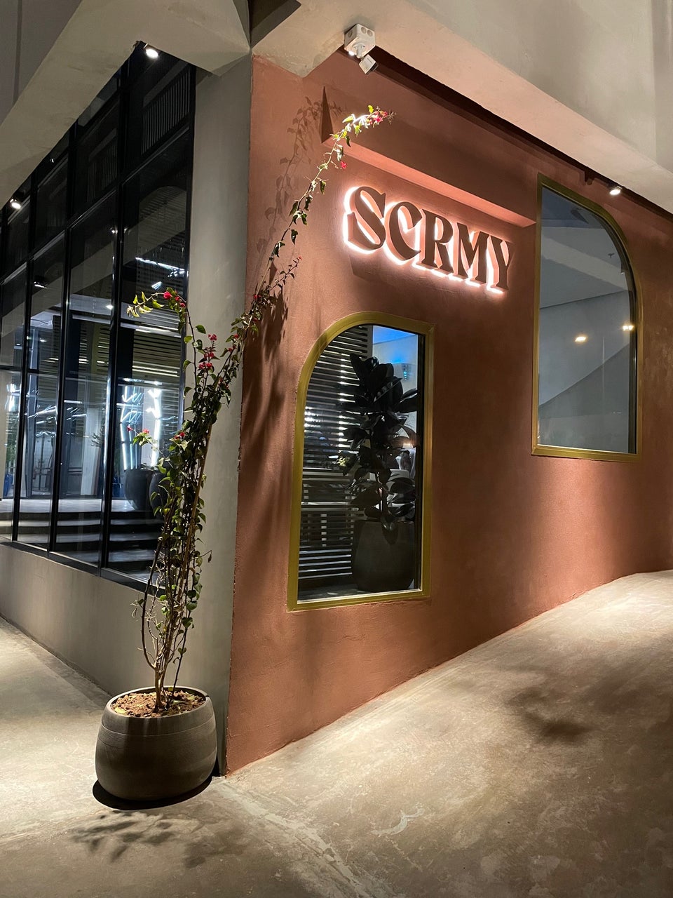 مخبز سكريمي SCRMY الرياض (الأسعار + المنيو + الموقع ) - كافيهات و مطاعم ...